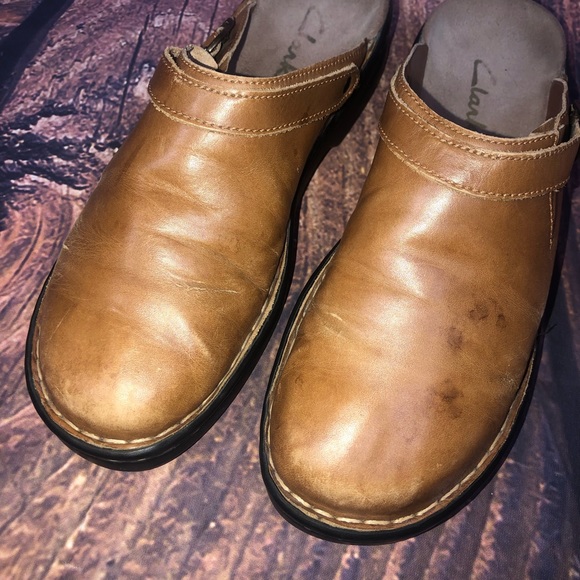 Clarks | Shoes | Clarks Tan Leather Clogs Mules | Poshmark